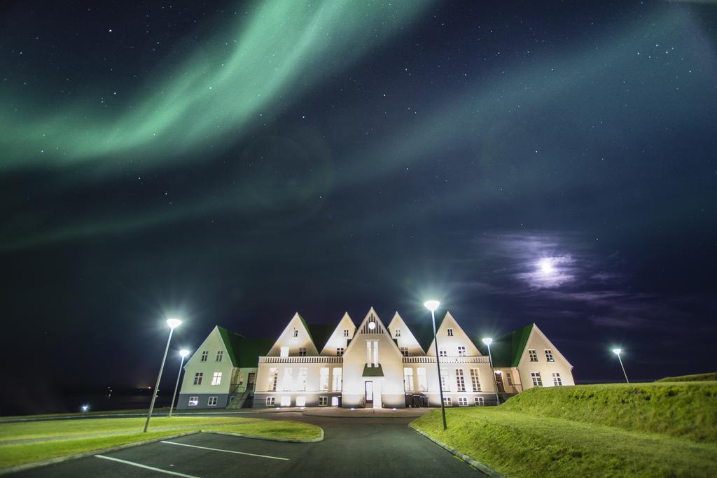 Iceland: Accommodations and All-Inclusive Fees – Open Your Art Writing ...